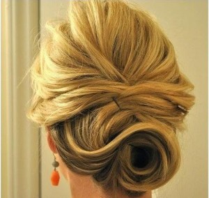 Coc chignon, opțiunea de coafură clasică pentru un look fermecător ...